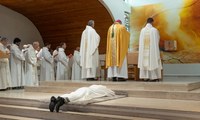 Ordination diaconale de Yannick Angelloz-Nicoud — Paroisse Saint-Jean ...